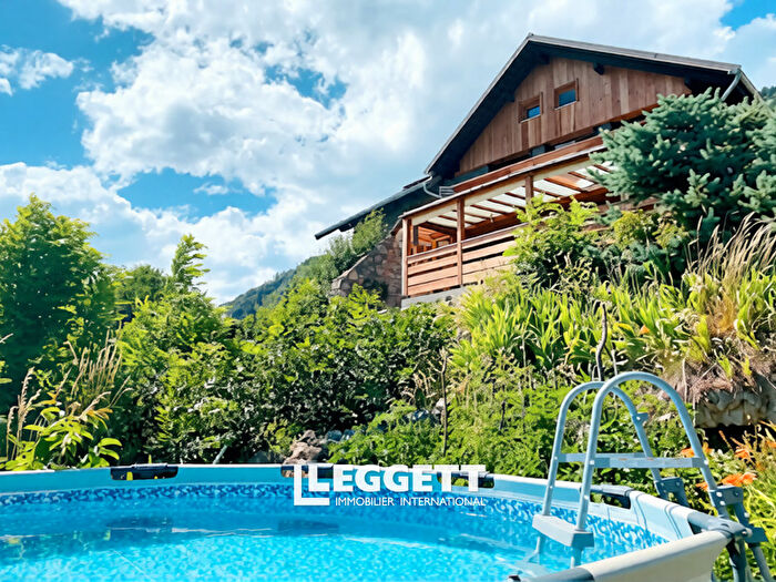 Maison 6 pièces à Eygliers, à vendre