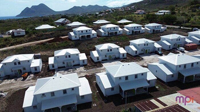 Maison à louer - Le Diamant - 4 pièces - 3 chambres