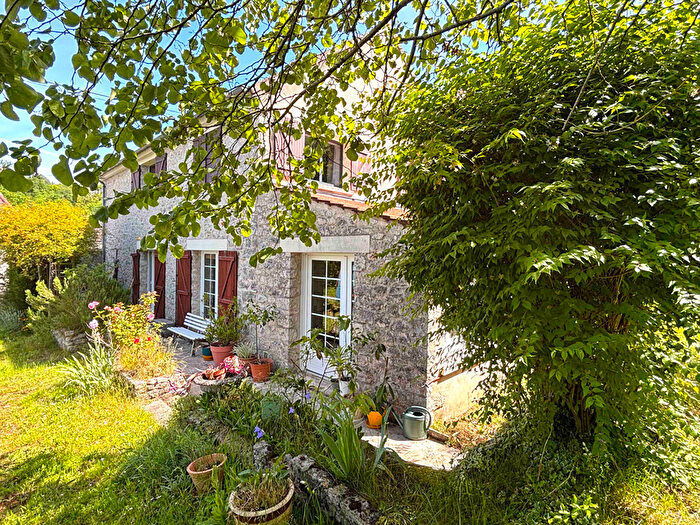 Maison 6 pièces à Souppes-sur-Loing, à vendre