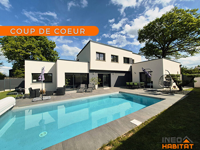 Maison à vendre - Laillé - 7 pièces - 5 chambres