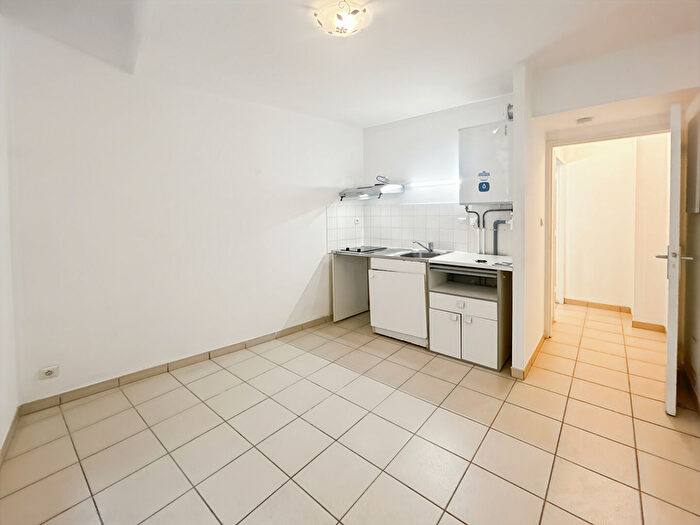 Appartement à louer - Caussade - 1 pièce