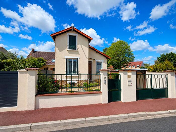 Maison 4 pièces à vendre - Achères, Montsouris
