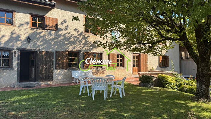 Maison à vendre - Villechenève - 12 pièces - 6 chambres