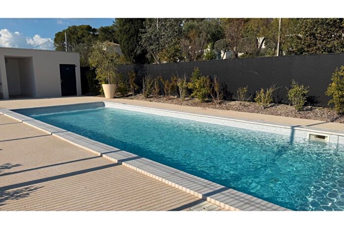 Maison à vendre - Ventabren - 5 pièces - 4 chambres