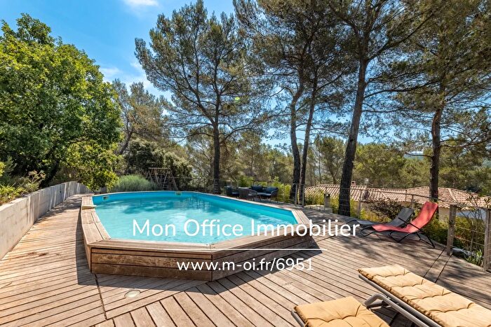 Maison 7 pièces à vendre à Peypin