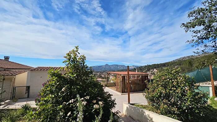 Maison à vendre - Gémenos - 3 pièces - 3 chambres