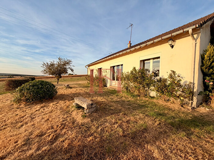 Maison 4 pièces à vendre à Morée