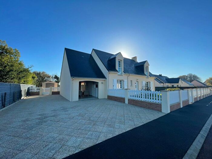 Maison à vendre - Sainte-Mère-Église - 5 pièces - 4 chambres