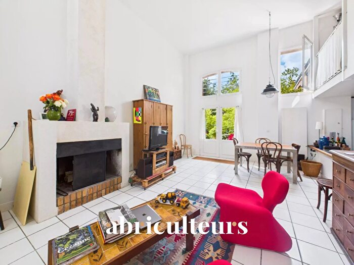 Maison à vendre - Les Lilas, Bruyères, Chassagnolle - 6 pièces - 4 chambres