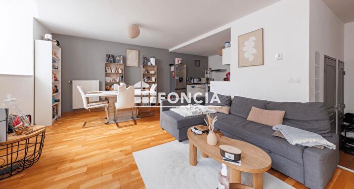 Appartement à vendre - Riom, Le Creux, La Varenne, Le Maréchat - 3 pièces - 2 chambres