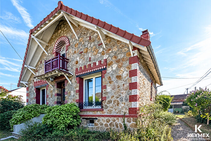 Maison 4 pièces à Franconville, Vieux Marché, à vendre