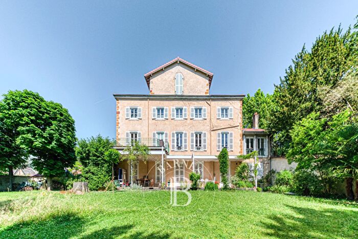 Appartement 4 pièces à louer - Écully, Les Serres, Vivier