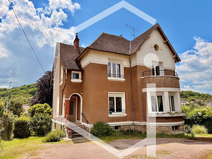 Maison 5 pièces à Saint-Satur, à vendre