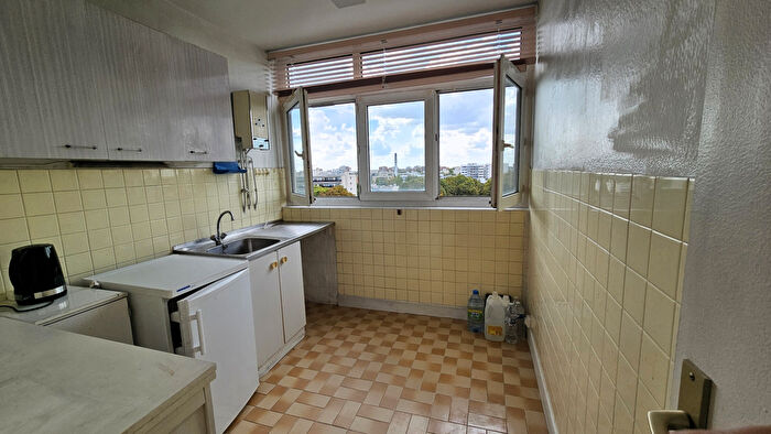 Appartement à vendre - Évry, Village - 4 pièces - 2 chambres