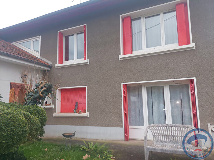 Maison à vendre - Oloron-Sainte-Marie - 7 pièces - 5 chambres