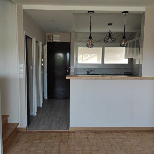 Pessac, Bourg - Appartement 4 pièces à louer