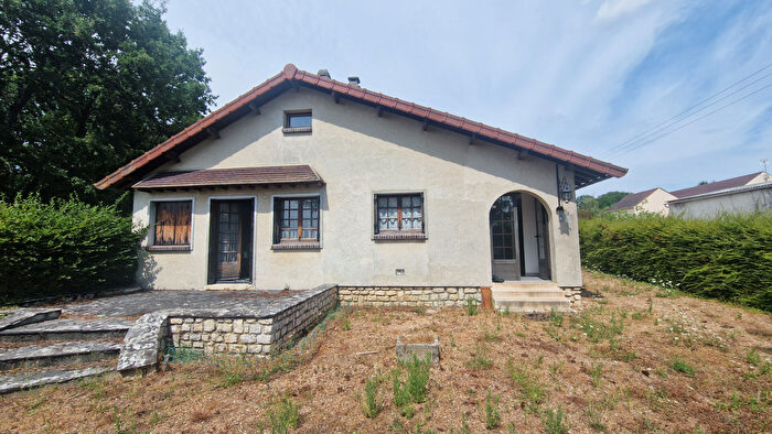 Houx : Maison 5 pièces à vendre