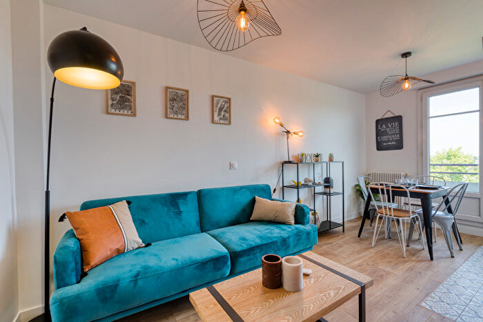 Créteil, Champeval : Appartement 4 pièces à louer