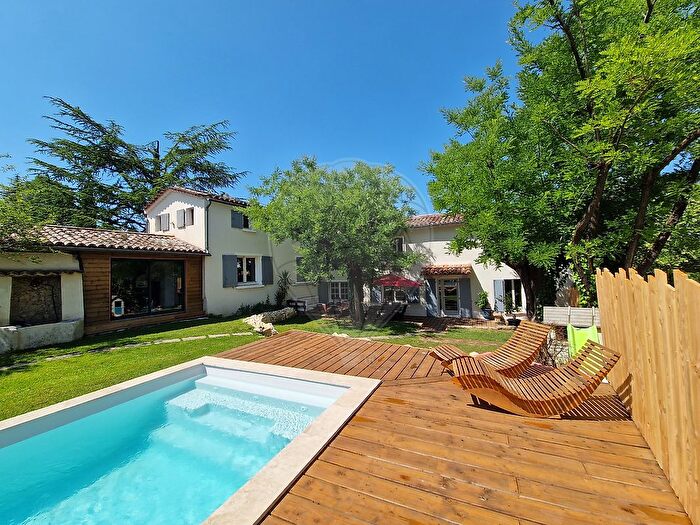 Maison à vendre - Boisset-et-Gaujac - 9 pièces - 7 chambres