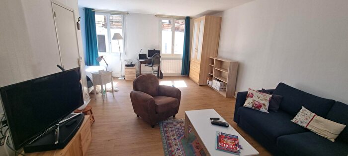 Appartement 2 pièces à vendre à Nanterre, Vieux Pont
