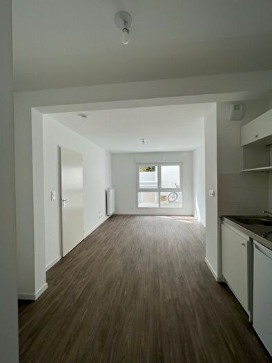 Appartement à louer - Quartiers Nord-Est, Jeanne dArc - 2 pièces - 1 chambre