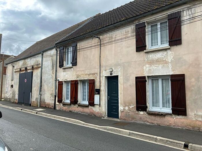 Touquin : Maison 5 pièces à vendre