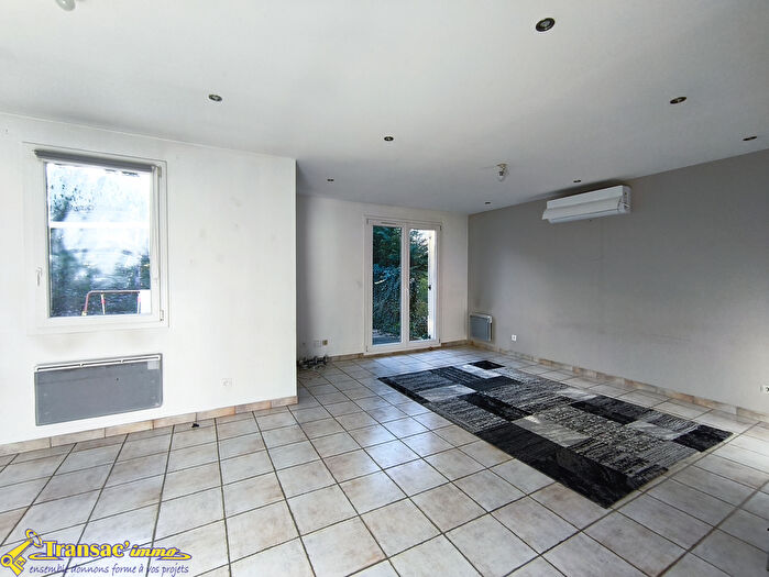 Maison à vendre - Thiers - 4 pièces - 3 chambres