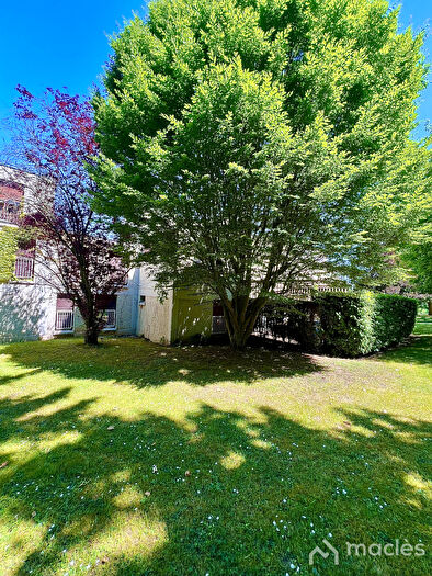 Appartement à vendre - Boussy-Saint-Antoine - 6 pièces - 5 chambres