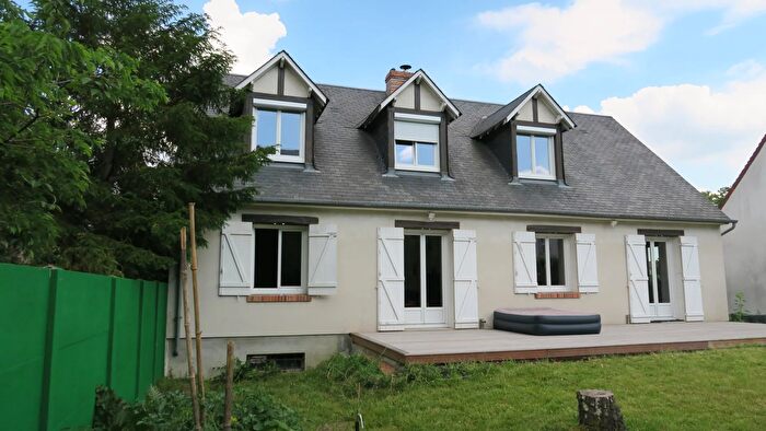 Maison 6 pièces à louer à Orléans, Saint-Marc, Faubourg Bourgogne