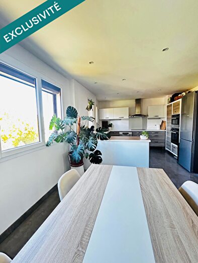 Appartement 4 pièces à vendre à La Valette-du-Var, Libération