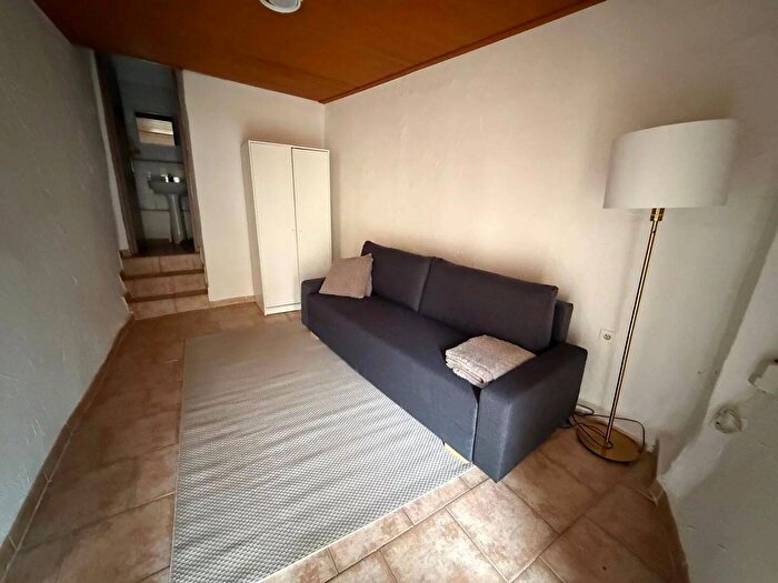 Appartement 1 pièce à Salernes, à louer