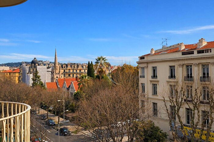 Appartement à louer - Musiciens, Thiers, Nice - 3 pièces - 2 chambres