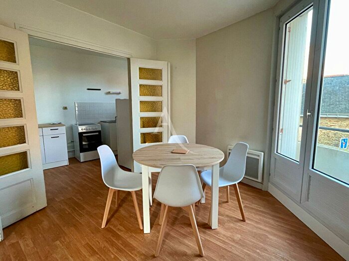 Appartement à louer - Centre, Angers - 3 pièces - 2 chambres