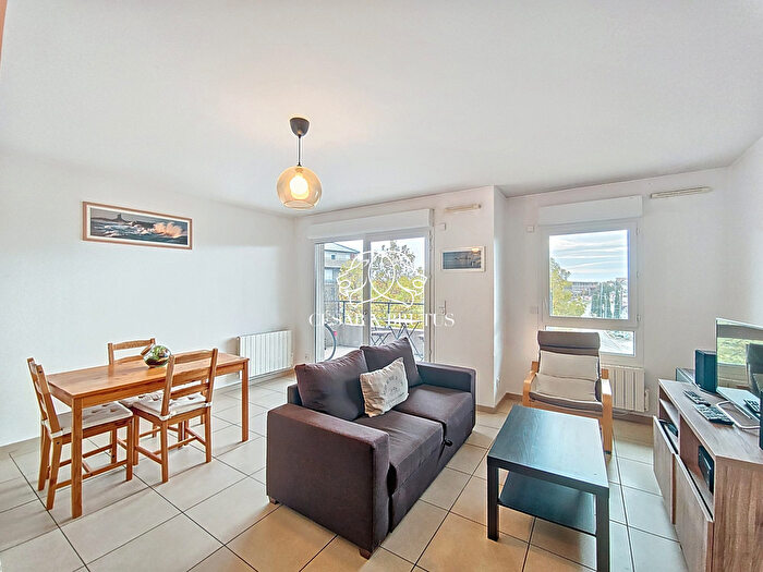 Appartement à vendre - Vénissieux, Jules Guesde - 3 pièces - 2 chambres