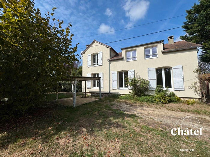 Maison 6 pièces à louer à Senlis