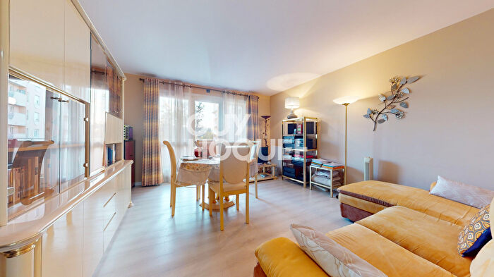 Ermont, Passerelles, Carreaux : Appartement 3 pièces à vendre