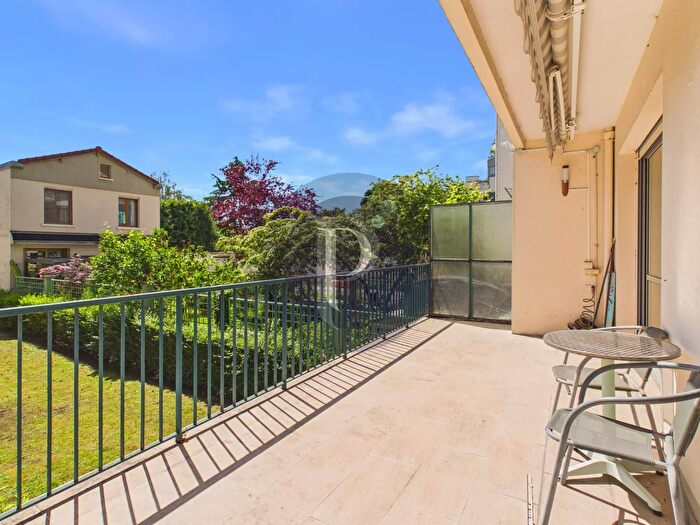 Sceaux, Houdan, Curie, Charaire : Appartement 2 pièces à vendre