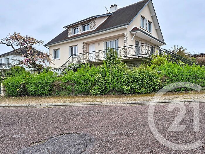 Maison à vendre - Dordives - 8 pièces - 6 chambres