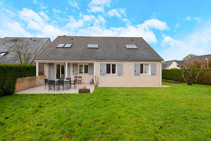 Maison à vendre - Betton - 8 pièces - 6 chambres