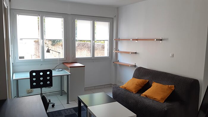 Appartement à louer - Nantes, Hauts-Pavés, Saint-Pasquier, Saint-Félix, Université - 1 pièce