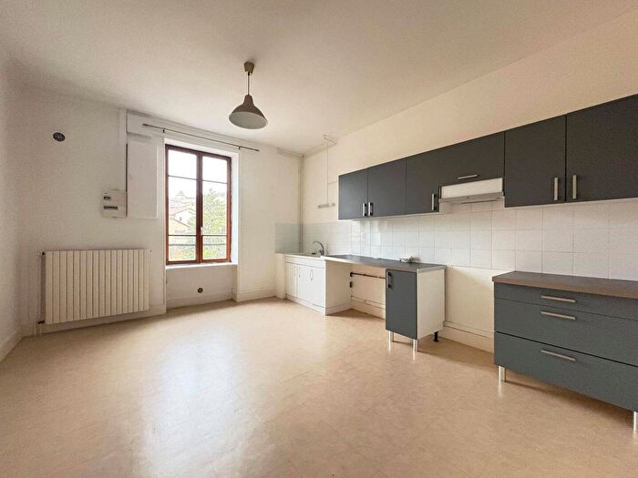 Appartement à louer - Solutré-Pouilly - 3 pièces - 2 chambres