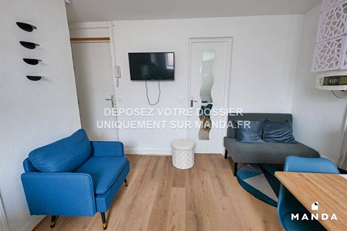 Appartement à louer - Caulier, Lille - 2 pièces - 1 chambre