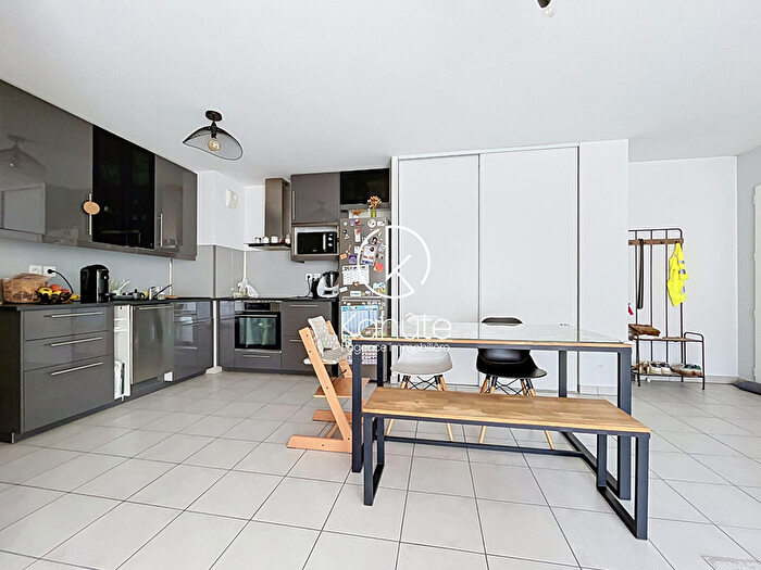 Villeurbanne, Les Poulettes : Appartement 3 pièces à vendre