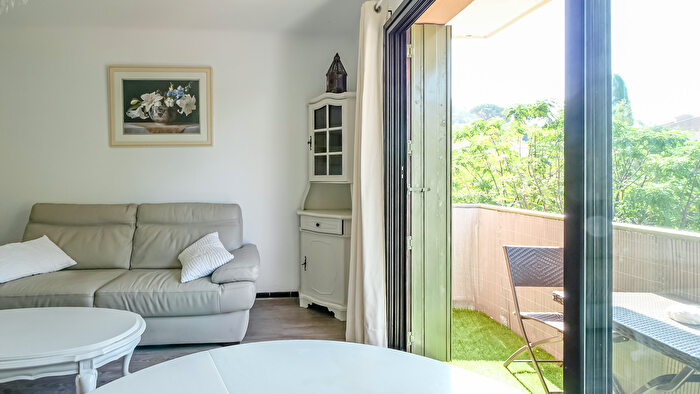 Appartement à vendre - Hyères, Maurels - 3 pièces - 2 chambres