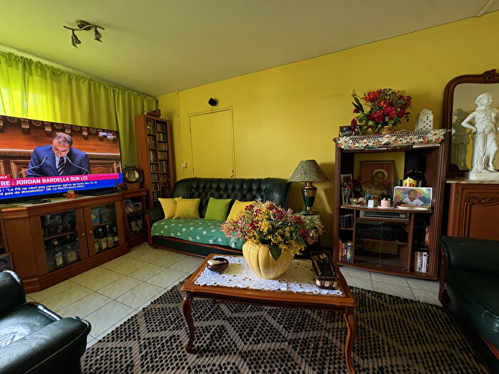 Appartement à vendre - Les Abymes - 4 pièces - 3 chambres