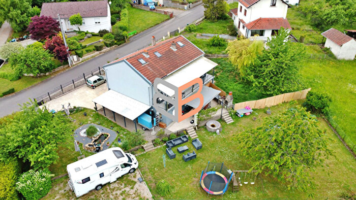 Maison à vendre - Audun-le-Roman - 6 pièces - 4 chambres