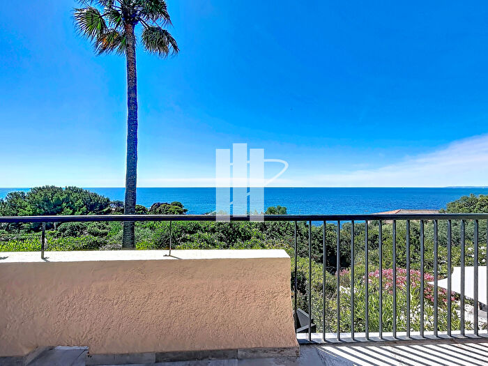 Maison 3 pièces à Saint-Raphaël, Agay, à vendre