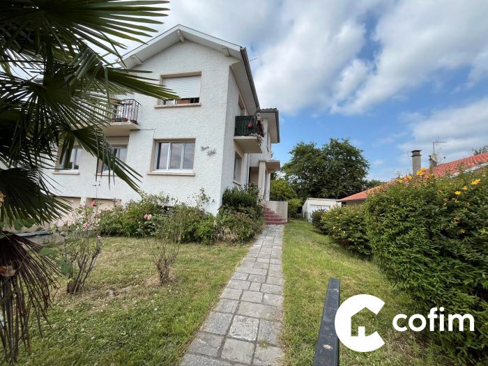 Appartement 4 pièces à louer à Billère, Laffitte