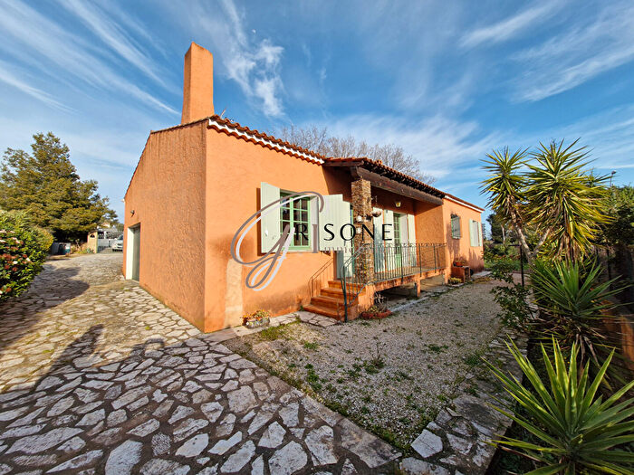 Maison à vendre - Sanary-sur-Mer, Pierredon, Boucène, La Piole, Le Lançon, La Bernarde - 5 pièces - 3 chambres