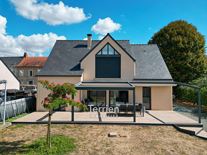 Saint-Aubin-de-Luigné - Maison 5 pièces à vendre